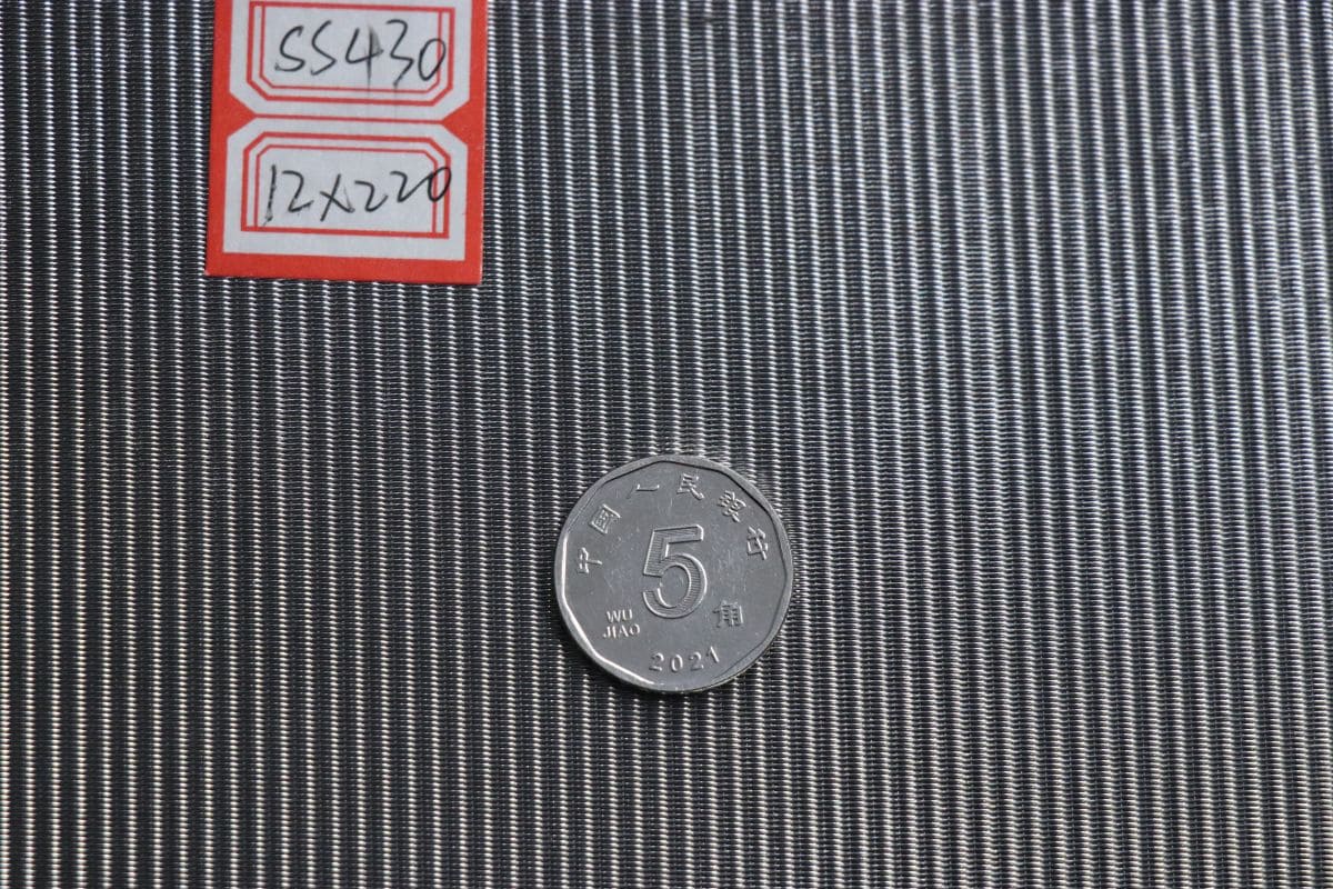 Magnetic 430 Stainless Steel Woven Wire Mesh - Dongfu Wire Mesh